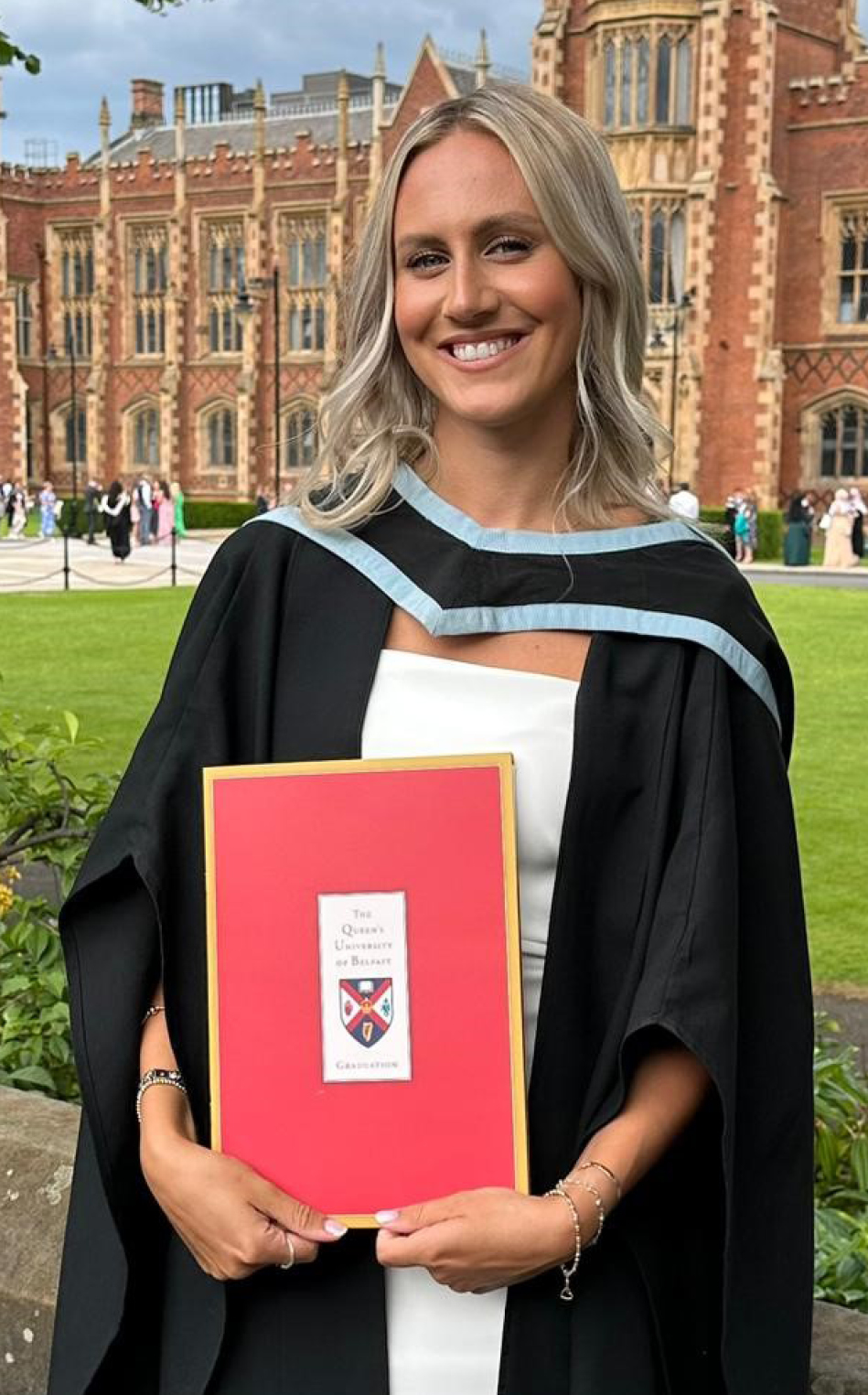 Lucie Snowden's Journey to Making a Difference as a Young Social Worker ...